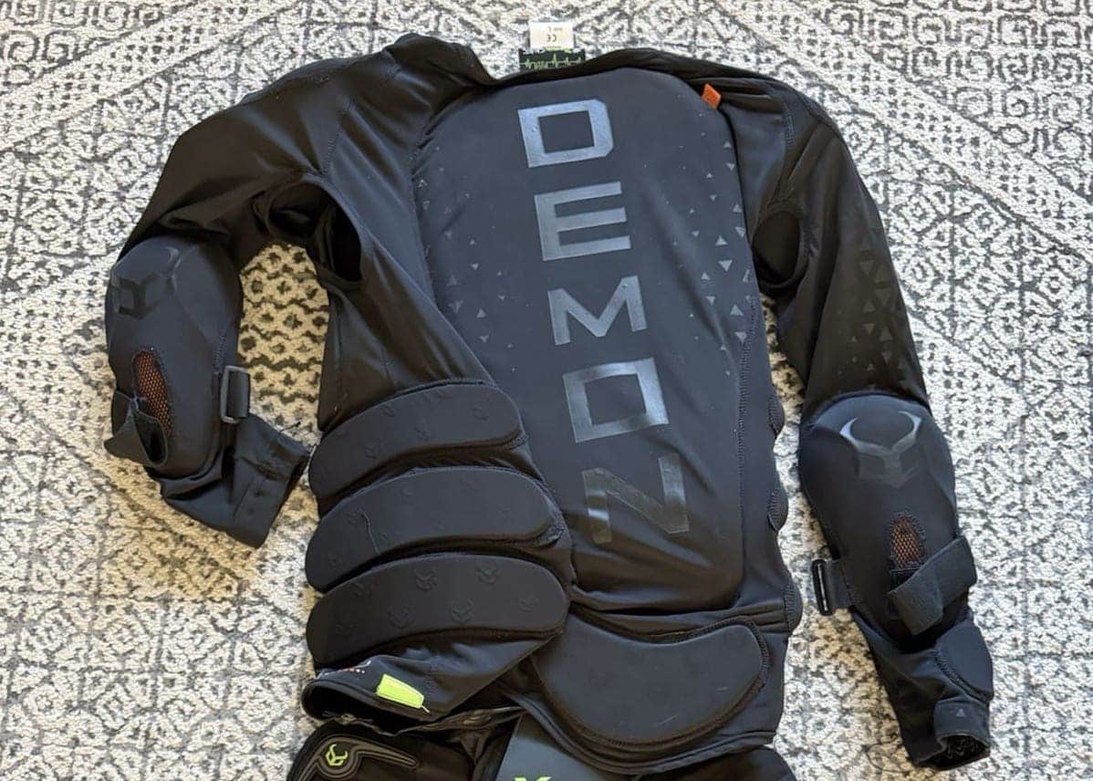 7 Best Back Protectors for Snowboarding (2026 Reviews)