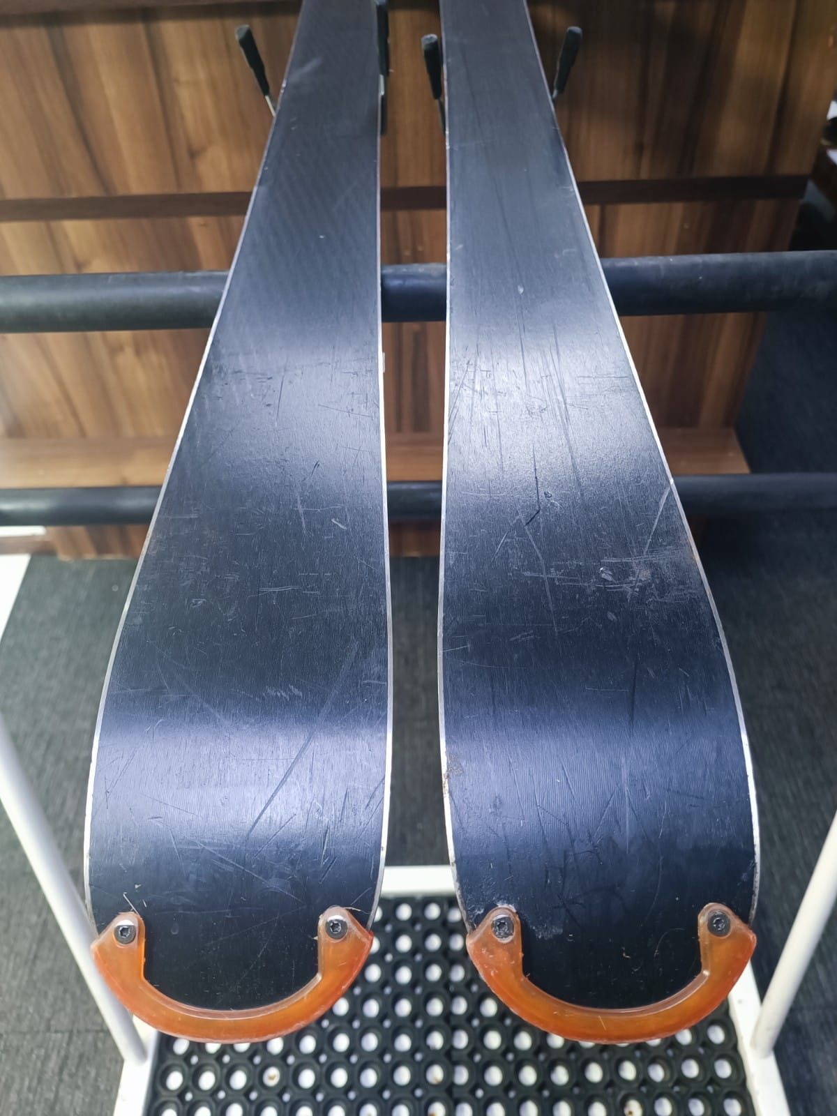 How Many Seasons Do Skis Really Last?