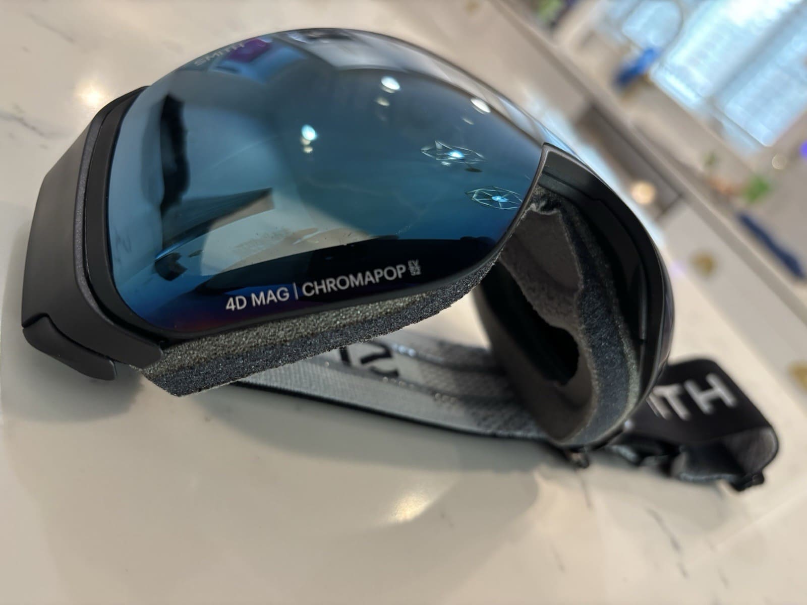 11 Best Snowboard Goggles 2026 (My Top Picks)