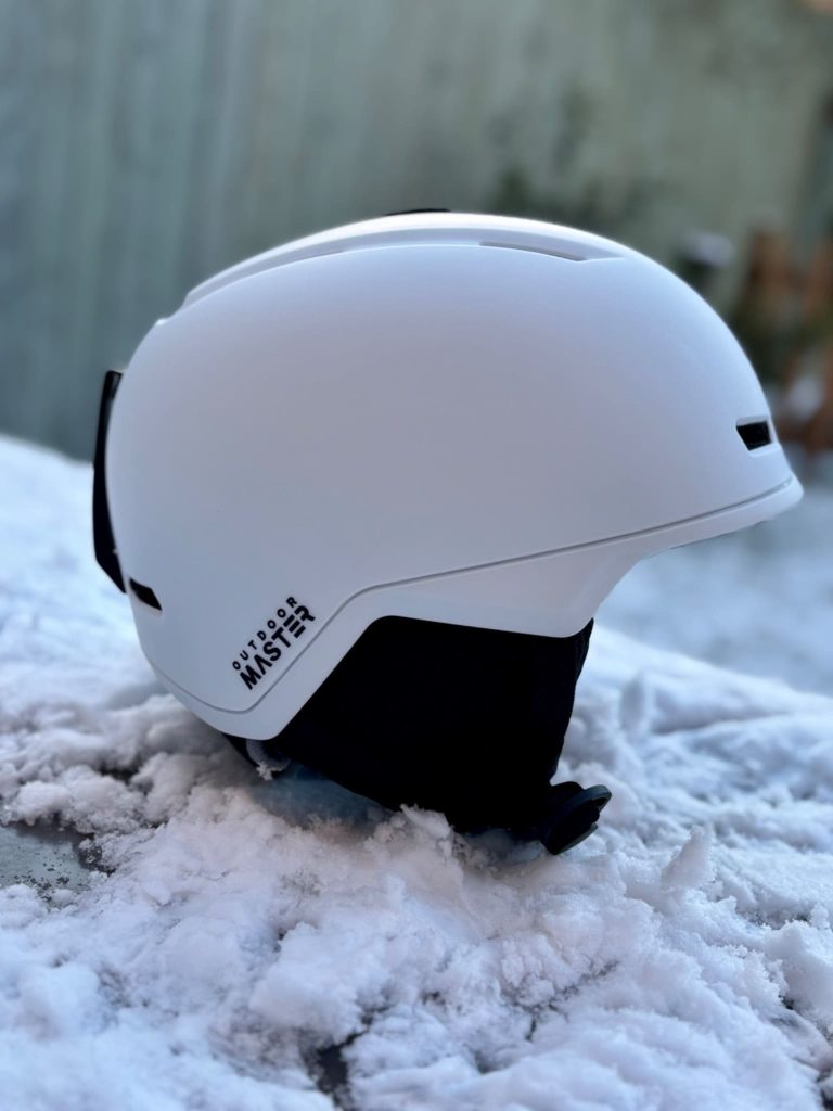 OutdoorMaster Diamond 2 MIPS Ski Helmet Review (2026)